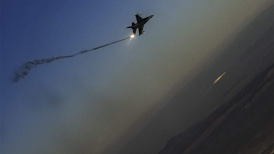 Новости мира Cnn сообщил о падении американского F 16 во время полета